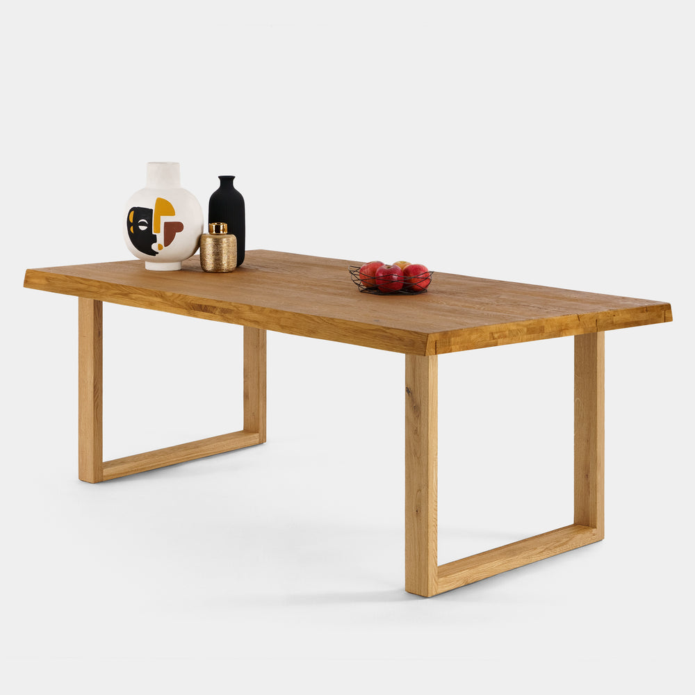 Mesa de Comedor de Roble Macizo Ámbar | Canto Ondulado | Patas U de ...