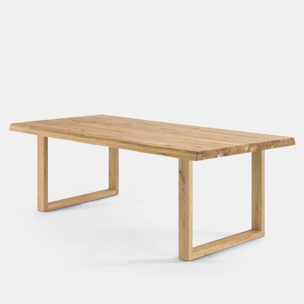 Mesa de Comedor de Roble Macizo Natural | Canto Ondulado | Patas U de ...